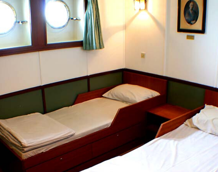 Puteri Mahsuri – Halim Mazmin Group